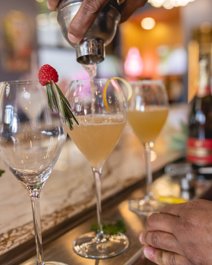 Rosé Champagne Bar – Atlanta Restaurant and Bar